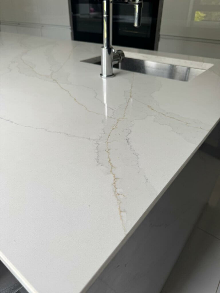 Calacatta Gold Quartz: Simply Stunning Calacatta Gold Quartz Worktops